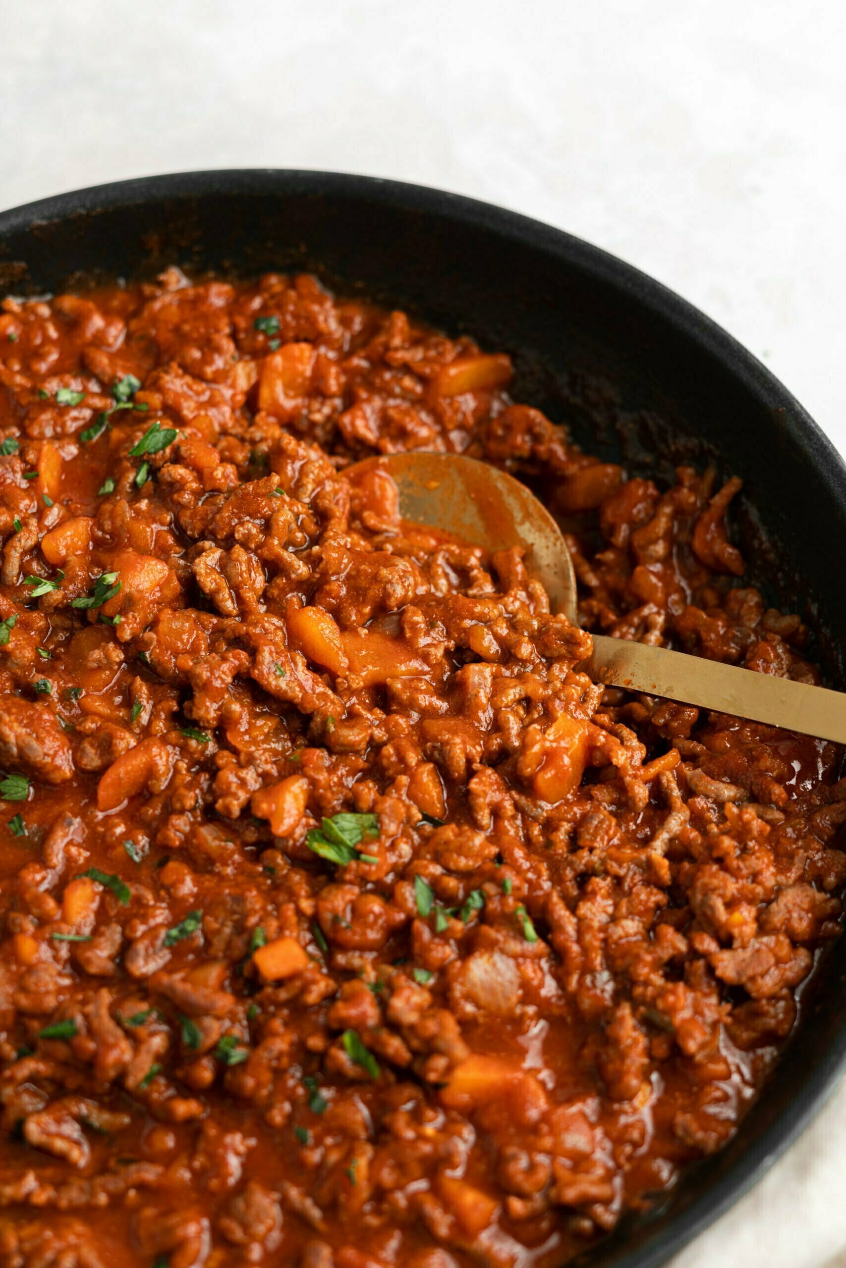 Najboljša bolognese omaka – Nina Zorčič